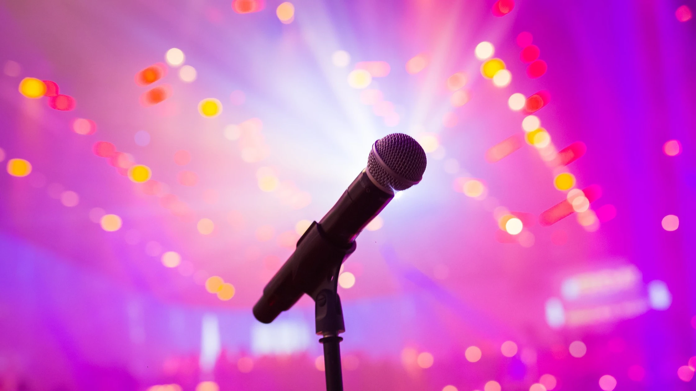 Becoming an Emcee: A Guide to Build a Career in Events
